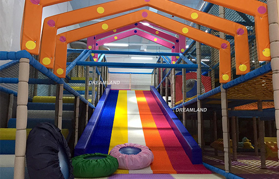 Donut Slide - Dreamland Manufacturer